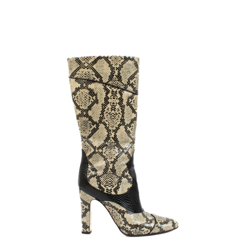 Gucci Snakeskin Embossed Boots Labellov Buy and Sell Authentic Luxury