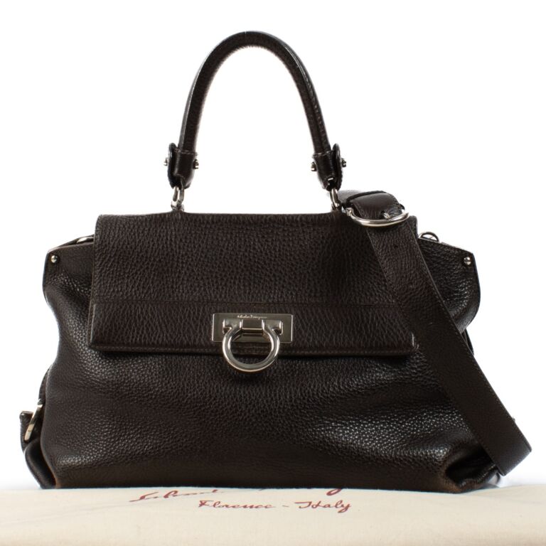 ferragamo return policy