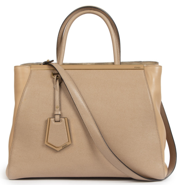 Fendi 2Jours Vitello Elite 'Make-Up' Beige Shoulder Bag Labellov Buy ...