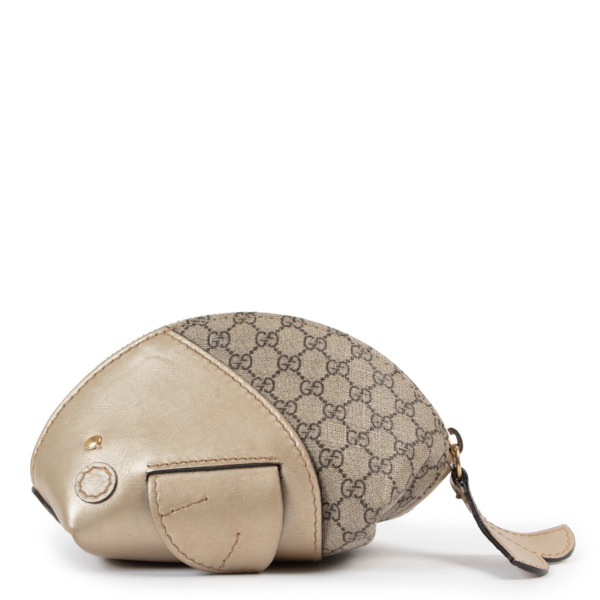 Gucci Cute Fish Coin Purse Labellov Buy and Sell Authentic Luxury