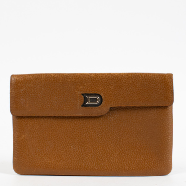 Delvaux Camel Pouch Labellov Buy and Sell Authentic Luxury