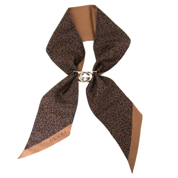 Gucci Neck Bow Set of 2 Labellov Buy and Sell Authentic Luxury