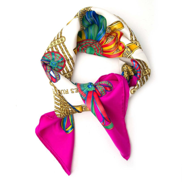 Hermès Carré Les Rubans Du Cheval Labellov Buy and Sell Authentic Luxury