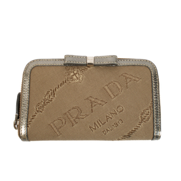 Prade Beige Wallet Labellov Buy and Sell Authentic Luxury