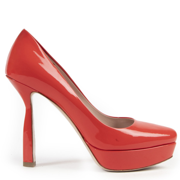 Miu Miu Red Patent Pumps - size 38.5 Labellov Buy and Sell Authentic Luxury